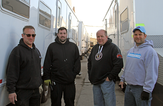 MEMBERS : Teamsters Local 727